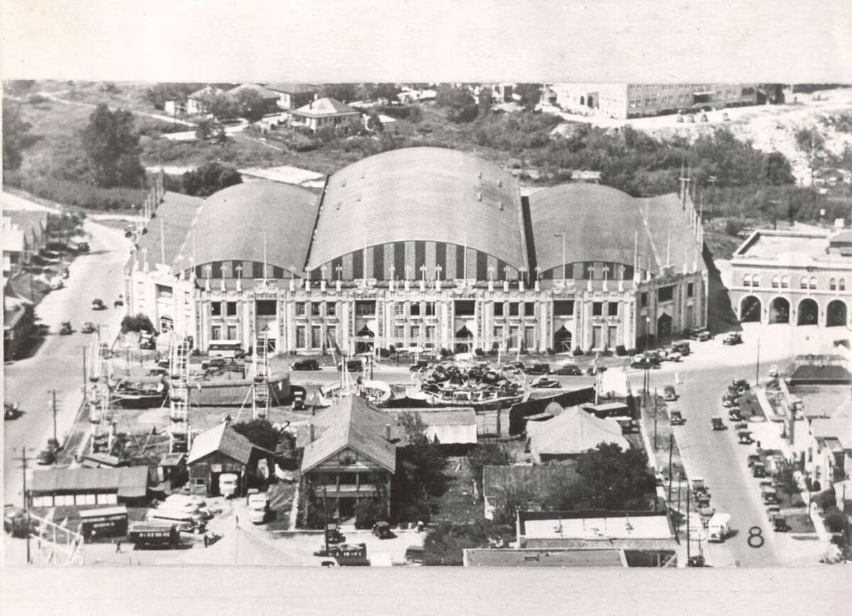 A downtown lunch helped spark Houston Rodeo