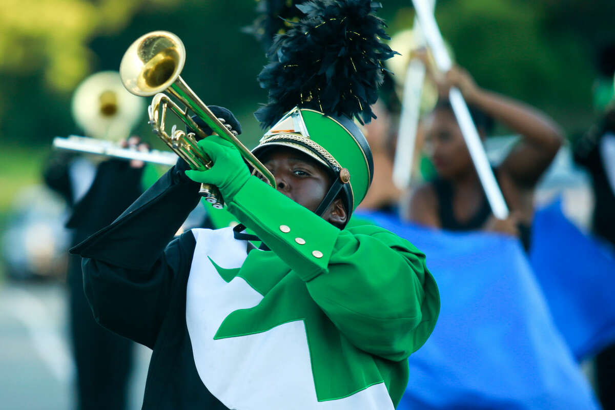 IN PHOTOS: Marching Bears perform Friday night