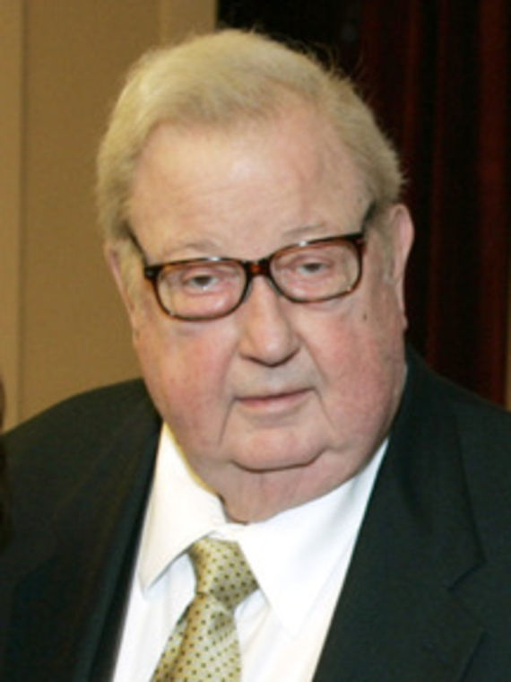 Cinema verite documentarian Robert Drew dies at 90