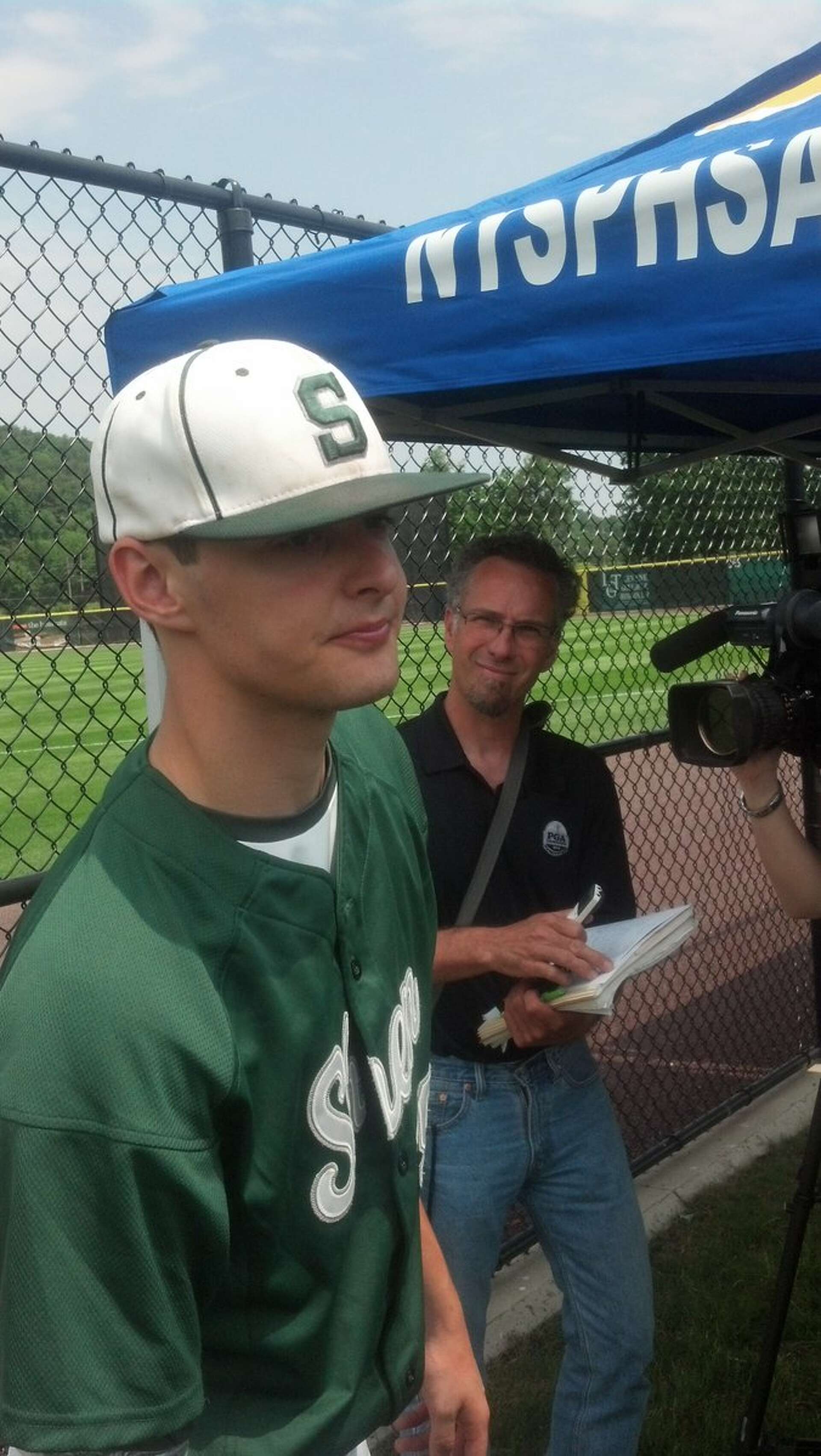 Shen's Ian Anderson shines in final high school start
