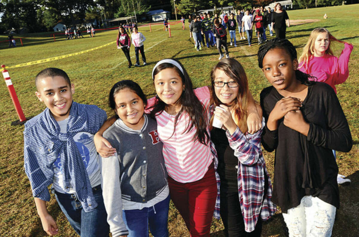 Ponus Ridge Walk-A-Thon raises funds for school