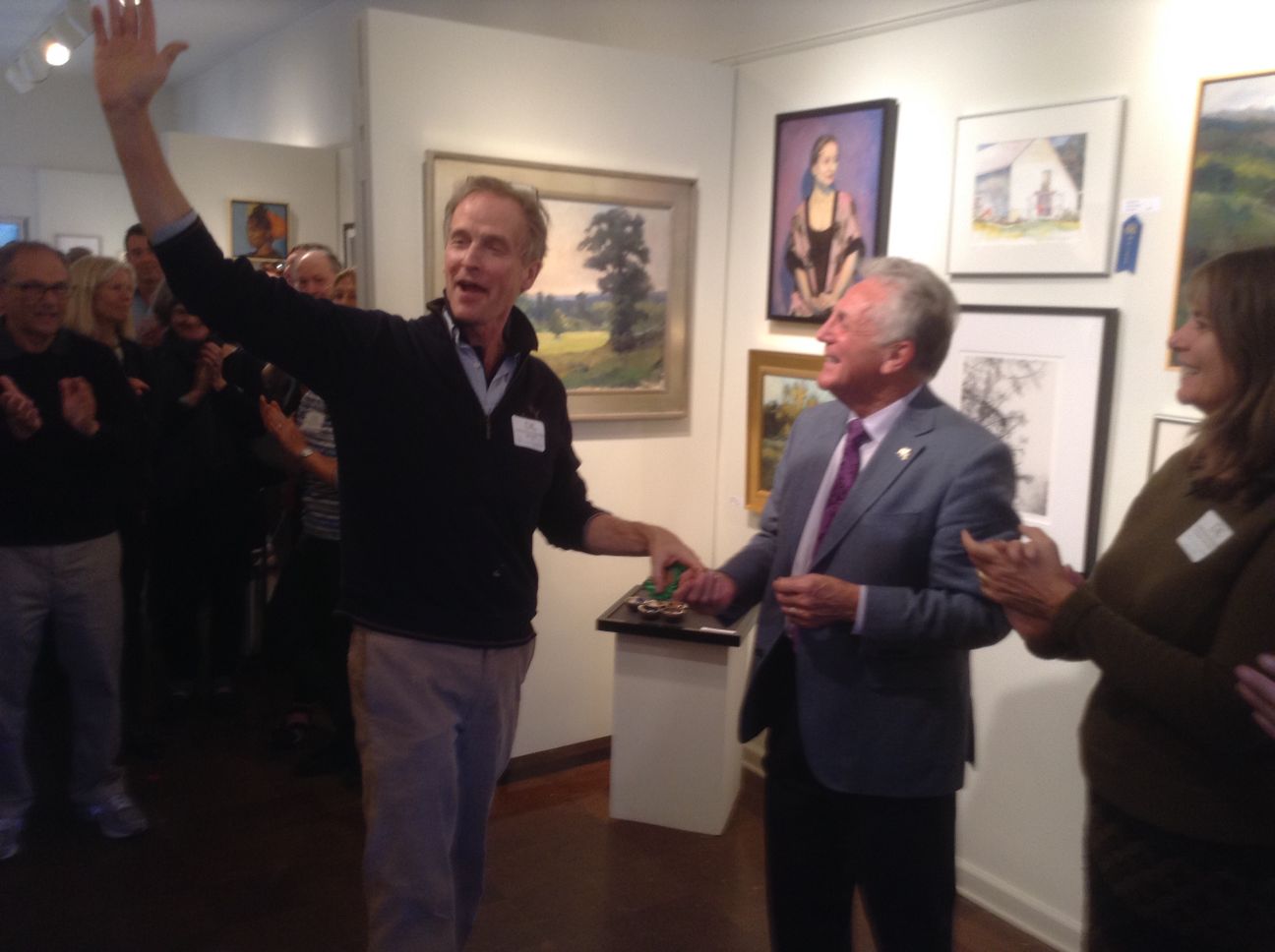 Mayor Rilling Presents "Mayor's Choice" Art Award