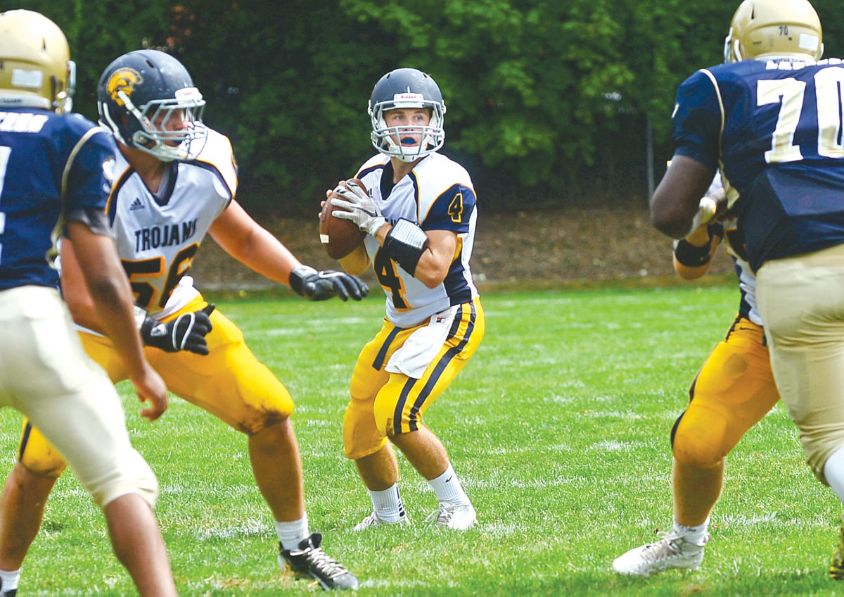 H.S. Football: Weston holds off Notre Dame-Fairfield