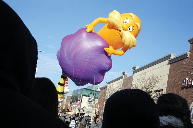 UBS Parade Spectacular draws thousands Sunday