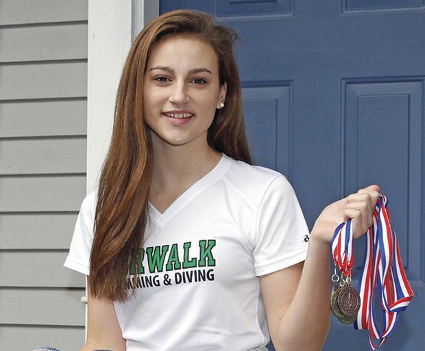 Local athletes participate in leadership in sports conference at NYU