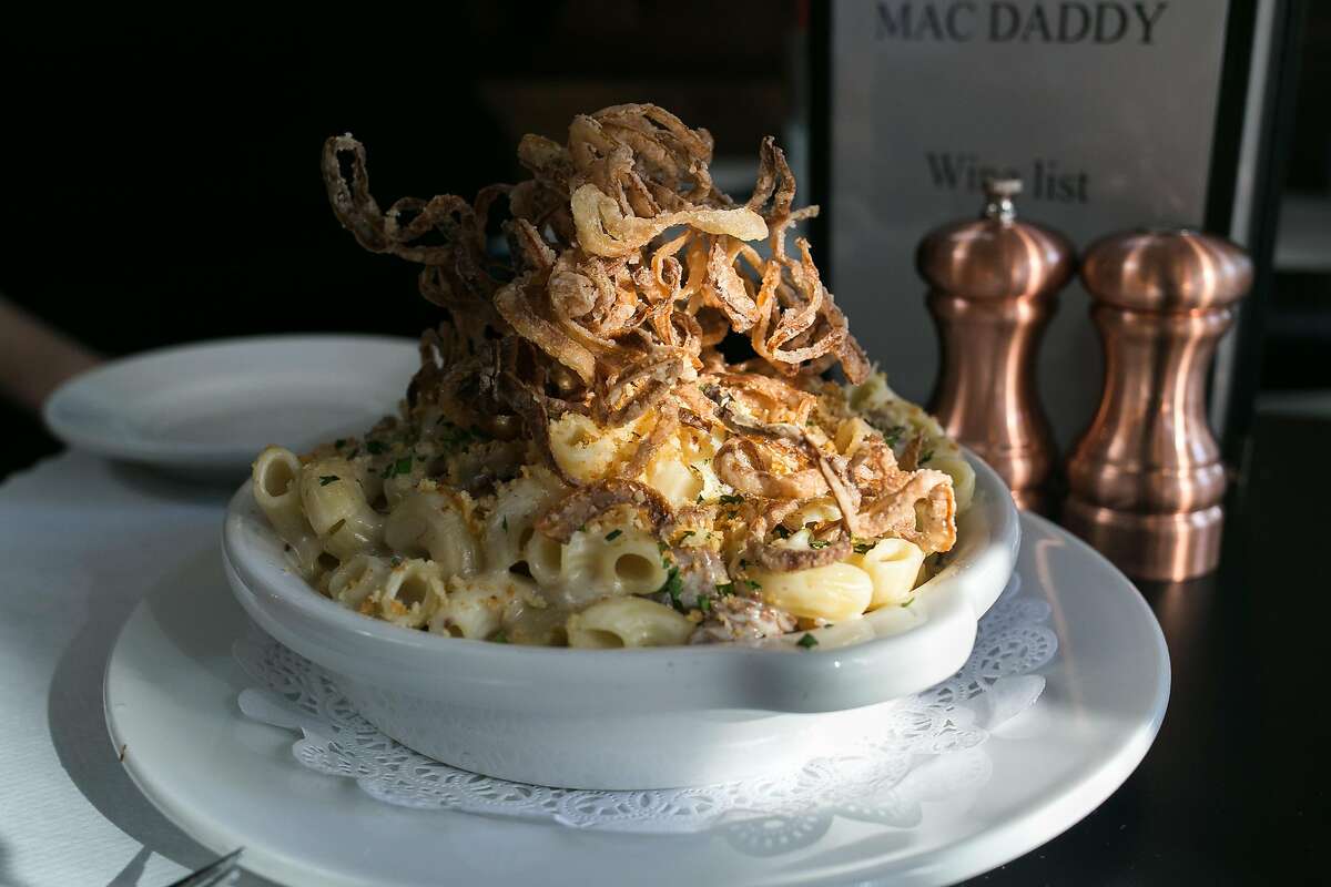 Cheesy macaroni — classic to short rib — at Potrero’s Mac Daddy
