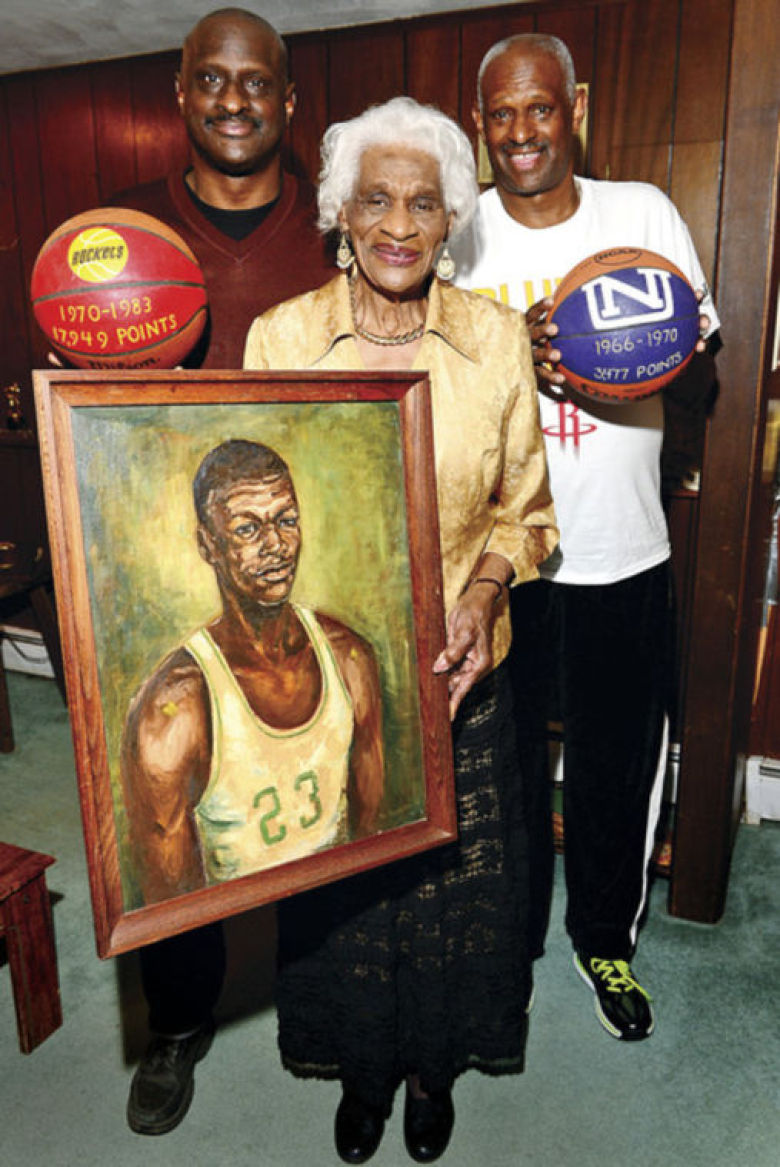 Sports Moms: Ina Miller was the First Lady of Norwalk Basketball (Part I)