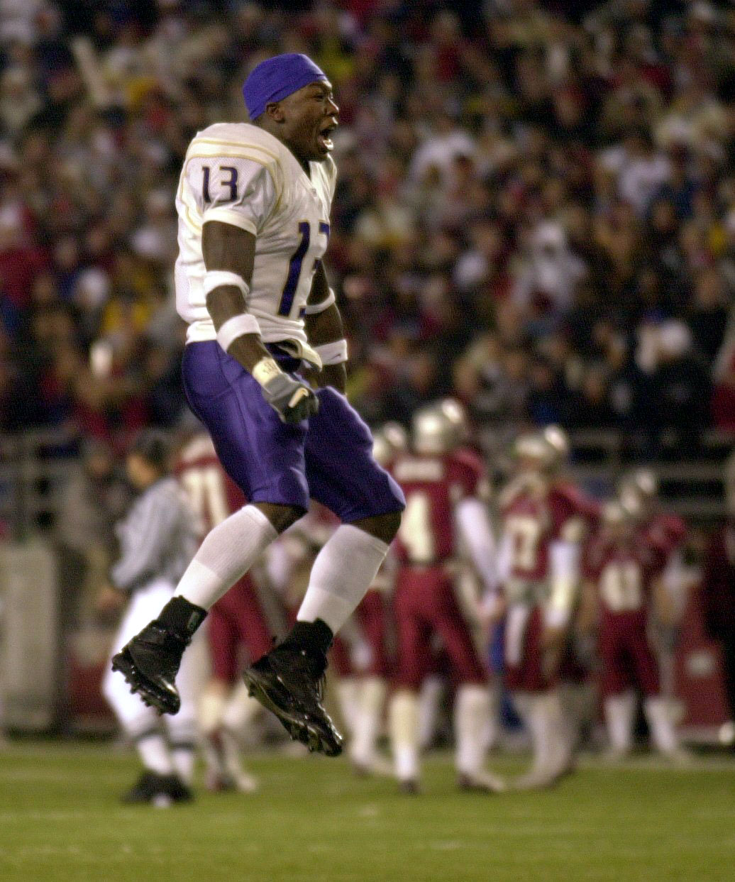 Nate Robinson: UW booster offered $100k per year to play football
