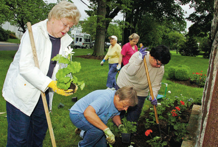 What's Growing On with the Norwalk Garden Club -- 90 Years of Service!