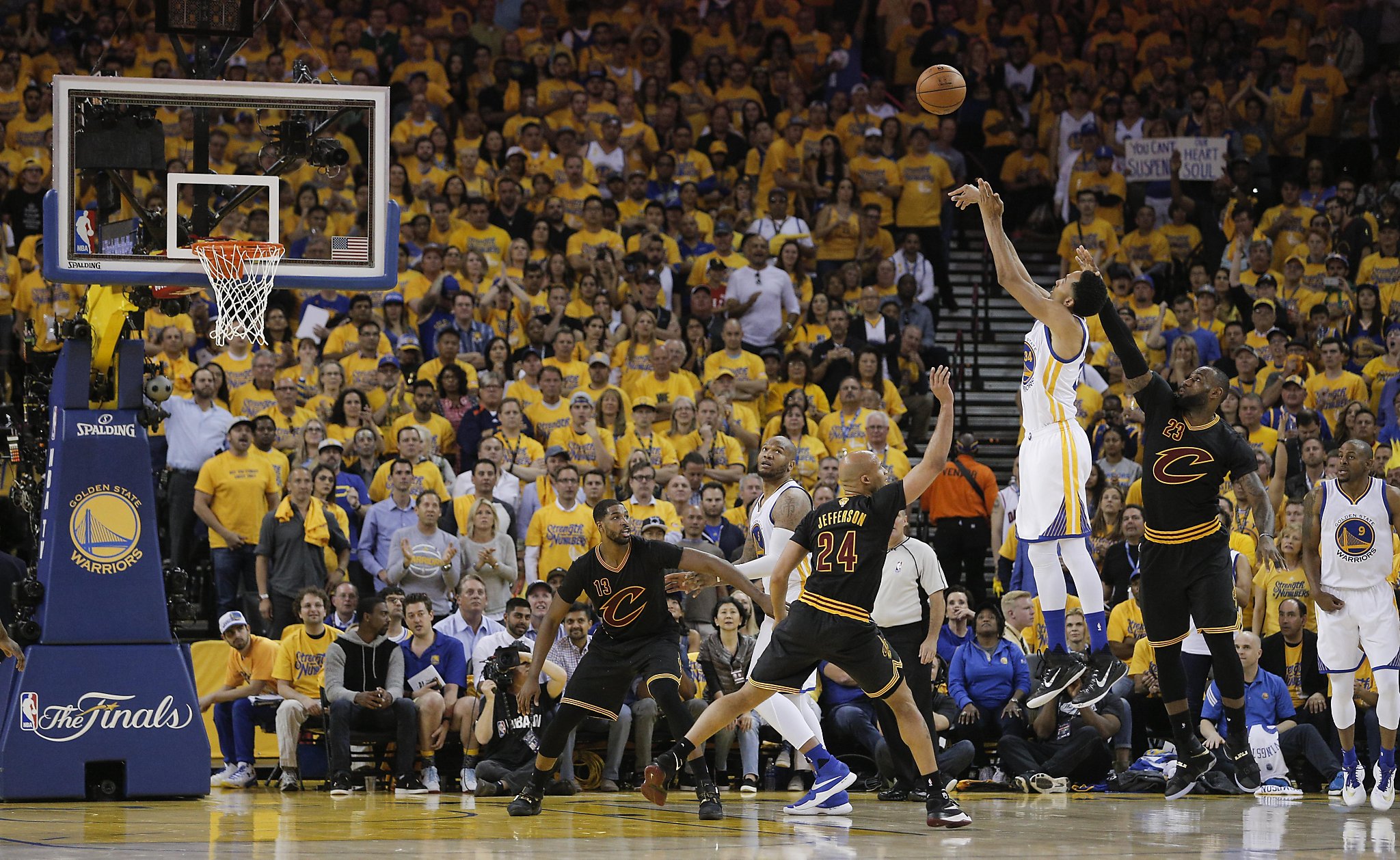 James, Irving carry Cavs past Warriors in Game 5