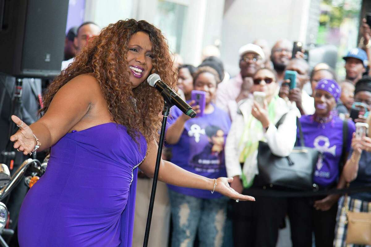 Photos: Apollo Theater honors Prince