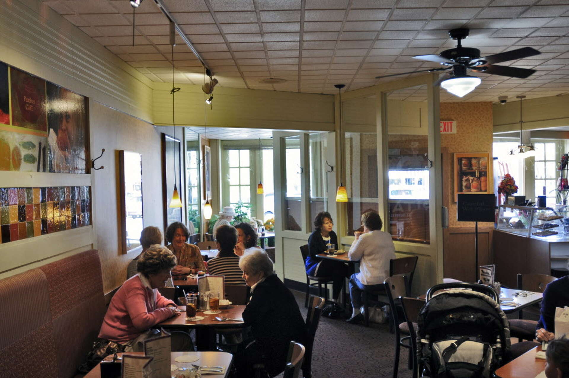 Peaches Cafe s new owners know the ropes