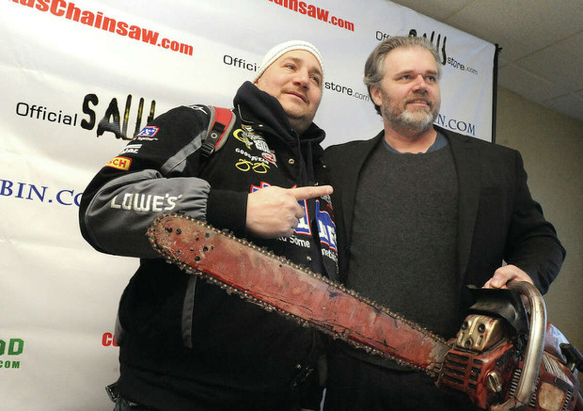 The lure of gore: 'Texas Chainsaw' star visits city