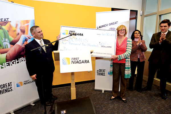 First Niagara Bank opens new branch