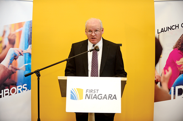 First Niagara Bank opens new branch