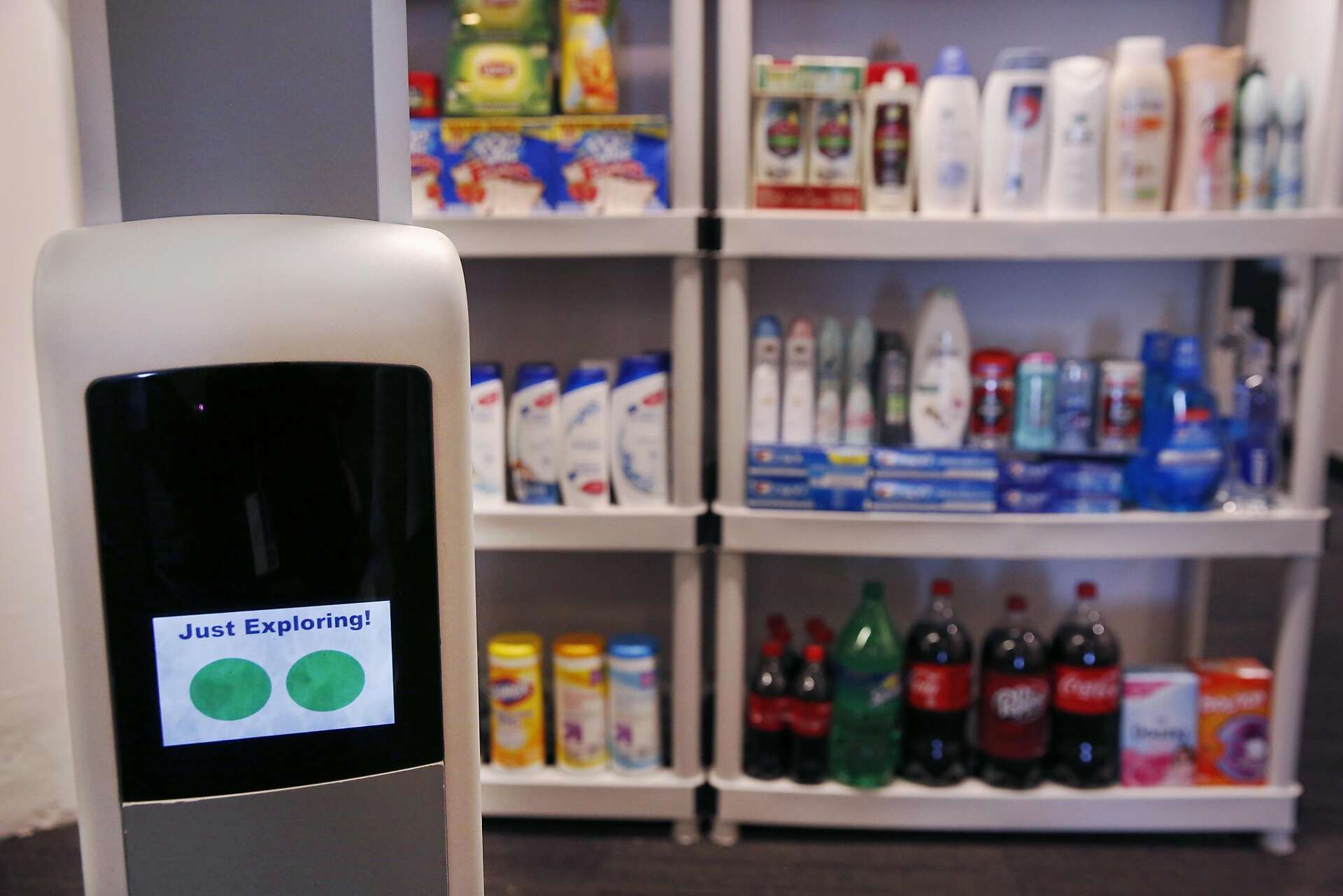 Robot retail is here