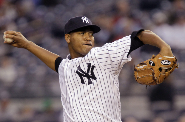 Robertson earns first save as Yankees top Rays