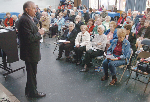 Attorney General George Jepsen warns about scam artists during ...