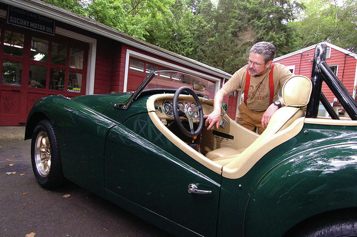 Geeb Fleming helped preserve rebuilt Triumph TR3 that Craw will debut ...
