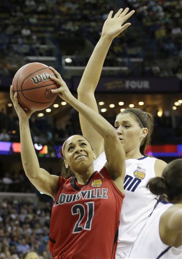 Bria Smith, Stefanie Dolson