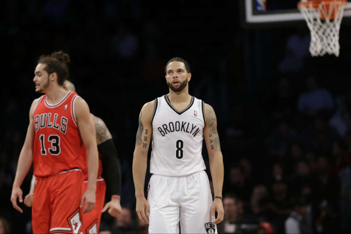 Deron Williams Waves