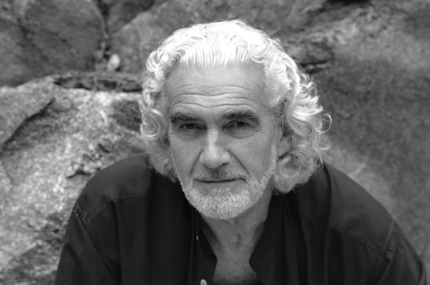 Actor's musical side benefits Wilton Library