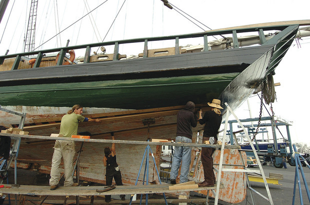 Pete Seeger's environmental sloop "Clearwater" getting repairs in Norwalk