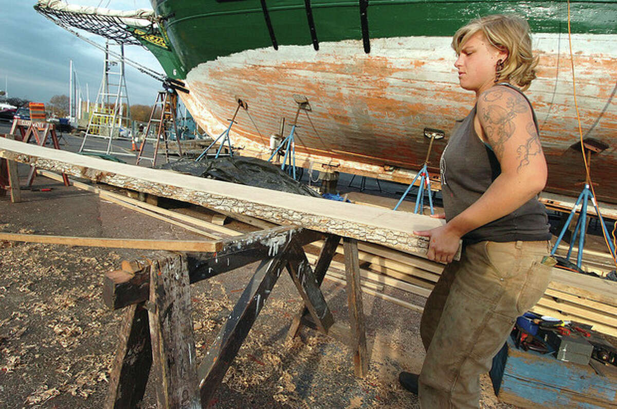 Pete Seeger's environmental sloop "Clearwater" getting repairs in Norwalk