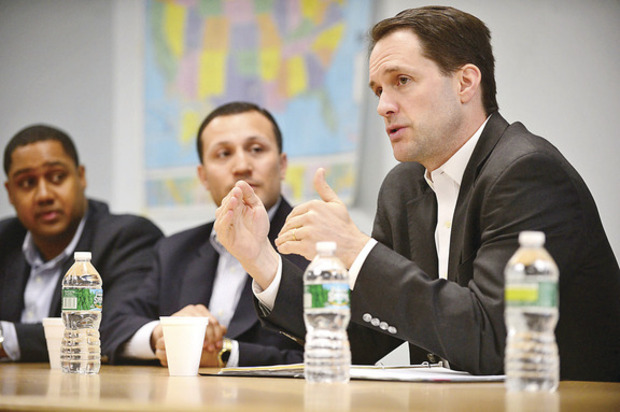 Himes discusses immigration reform in Norwalk