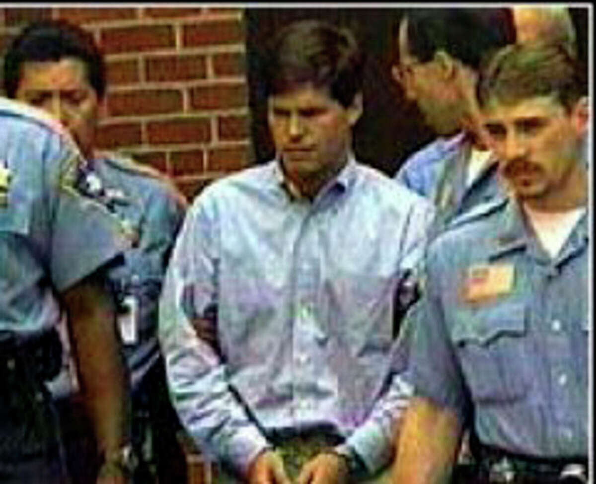 Alex Kelly, the notorious rapist, in minor accident