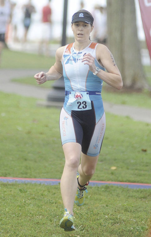 Stamford's Kelly returns to triathlon with a win