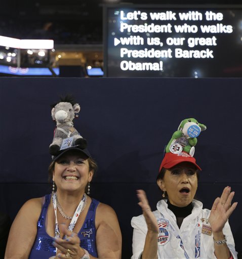 Cindy Tritt, Theresa Navarro