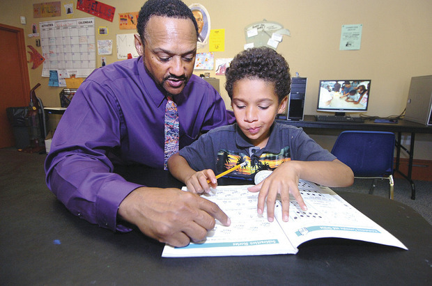 Retired Norwalk officer continues to inspire kids