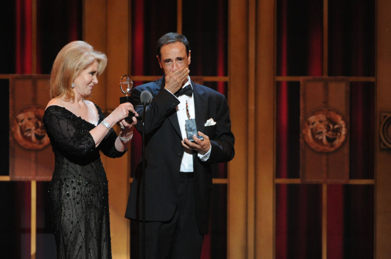 Daryl Roth, Hal Luftig