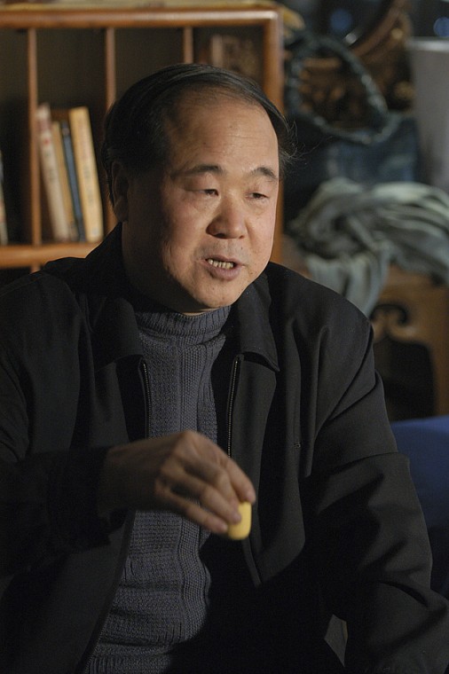 Chinese writer Mo Yan wins Nobel literature prize