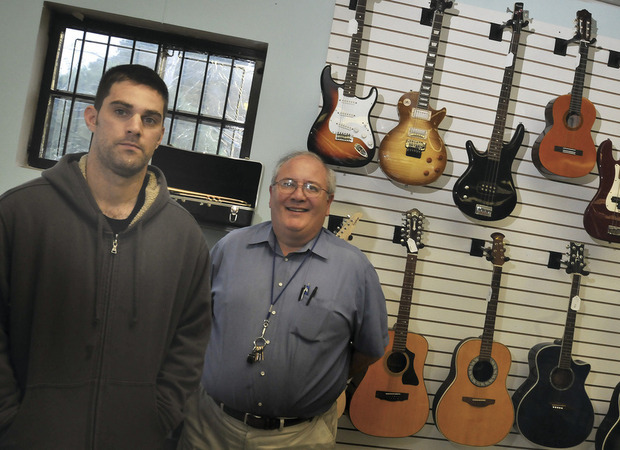 Yankee Peddler & Loan pawn shop opens in Norwalk