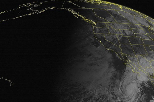 Paul becomes hurricane in Pacific Ocean off Mexico