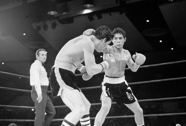 Ex-boxer 'Macho' Camacho dies after shooting