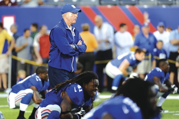 Eli, Giants have fewest questions in tough NFC East