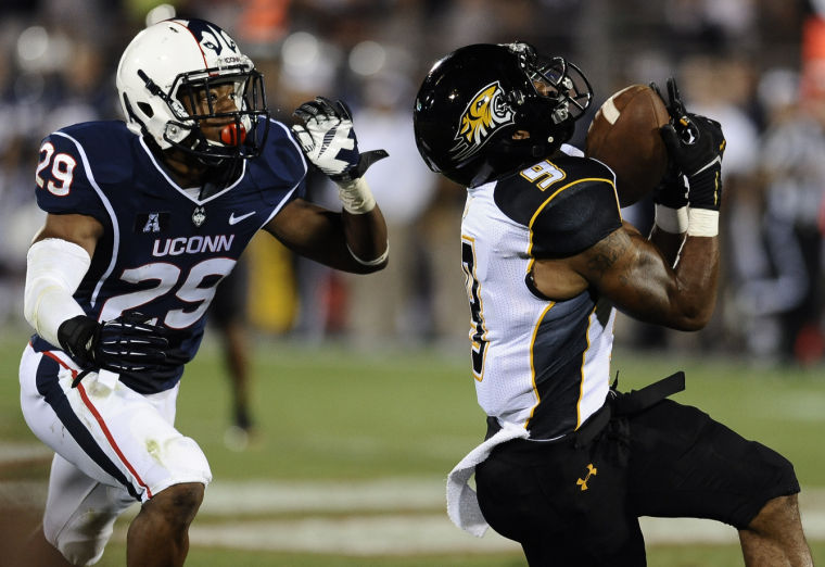 Leon Kinnard, Taylor Mack