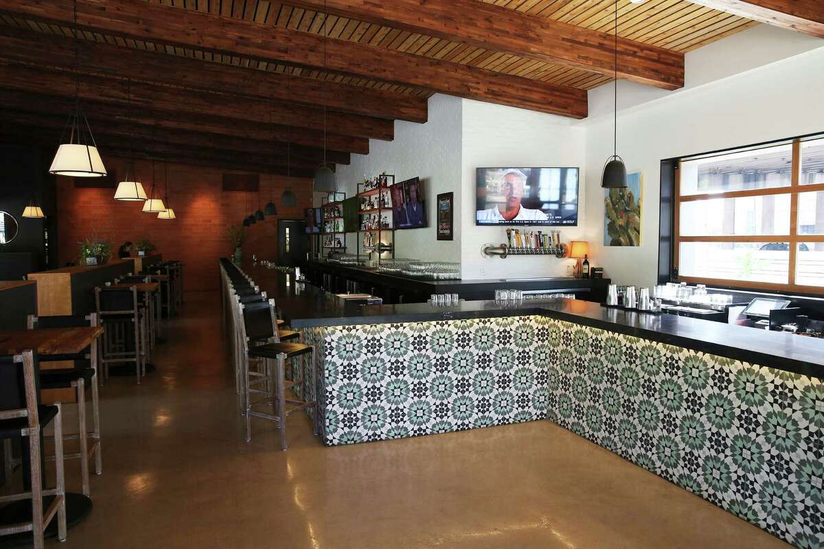 Restaurant review: Down on Grayson is near The Pearl, but definitely ...