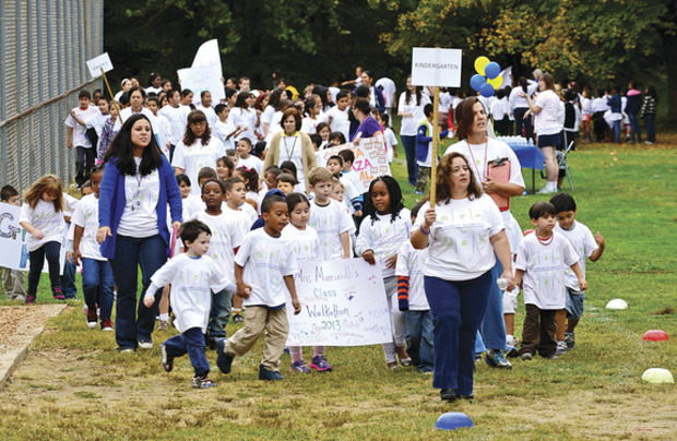 Silvermine Elementary holds walkathon