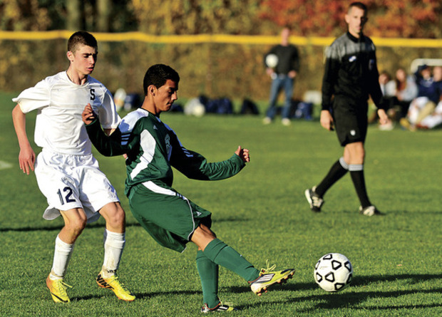 Class LL boys soccer: Staples ends Norwalk's title defense