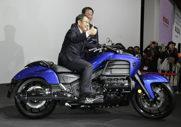 Akio Toyoda, Takanobu Ito