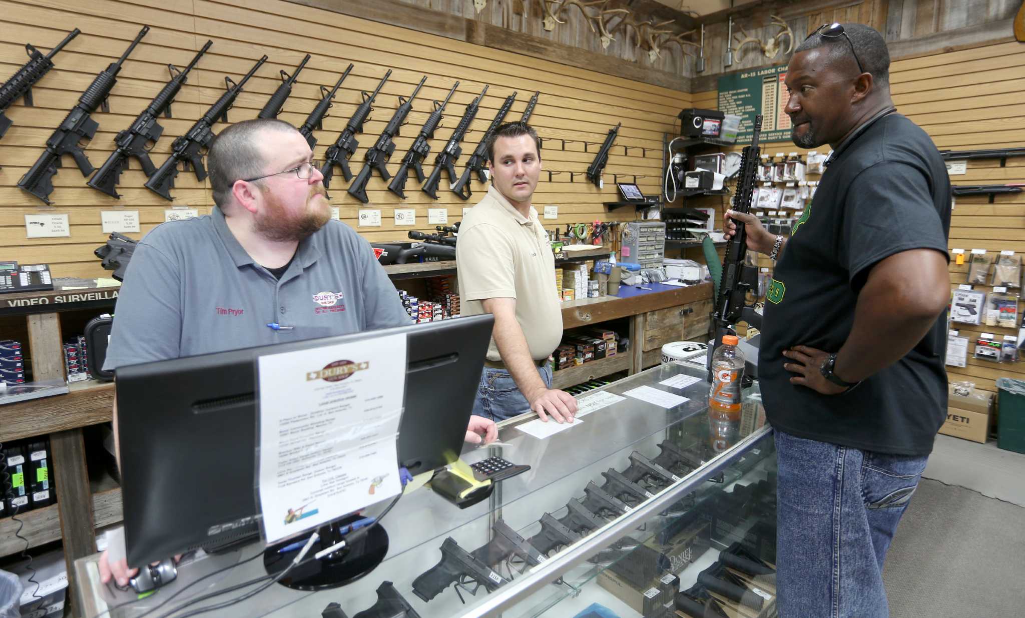 San Antonio gun sellers: Orlando shooting, Hillary Clinton could spur ...