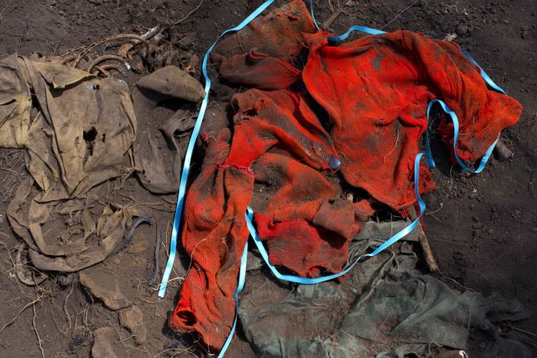 Peru Unearthing The Bodies