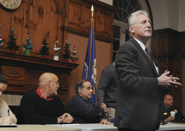 Residents air concerns at Rilling's debut 'Mayor's Night Out'