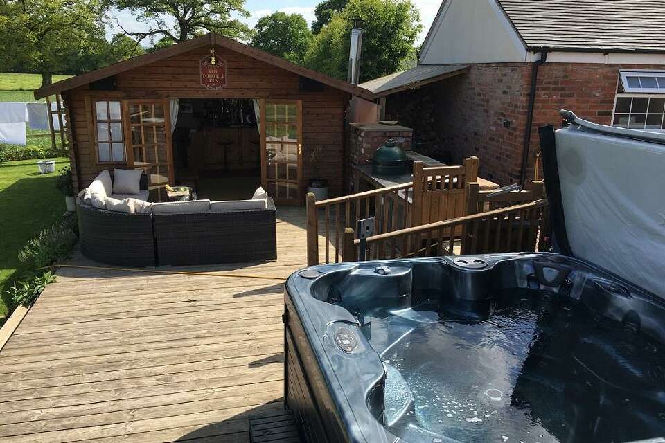 Let these backyard pubs inspire your next home project