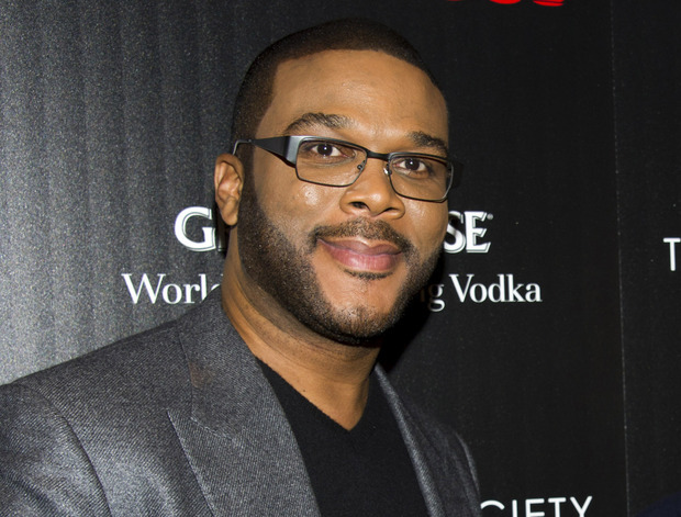 Tyler Perry says Fincher is 'amazing' director