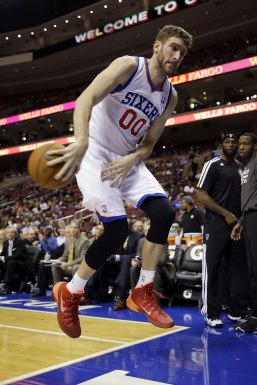 Turner hits OT winner, 76ers top Nets